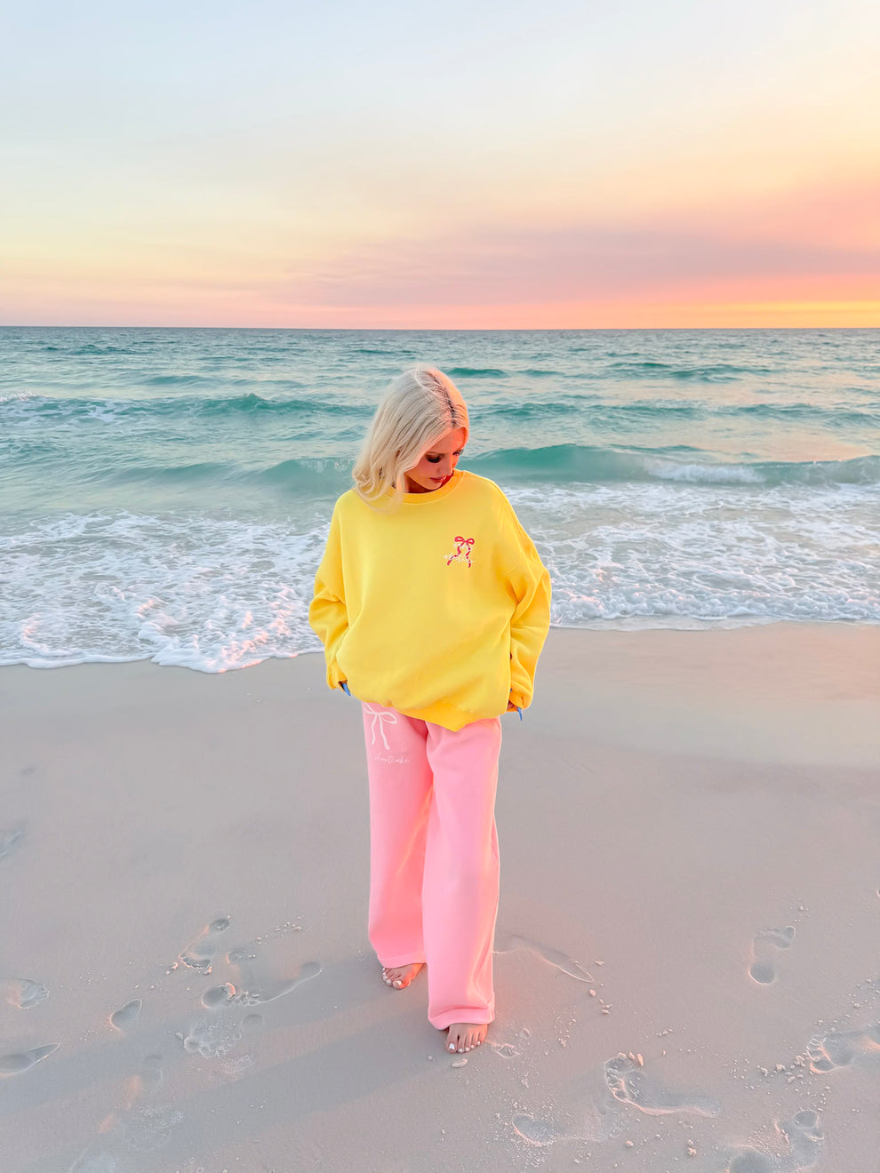 Sassy Yellow Bow Crewneck | Cute Pink Bow Sweatshirt – Sassy Shortcake